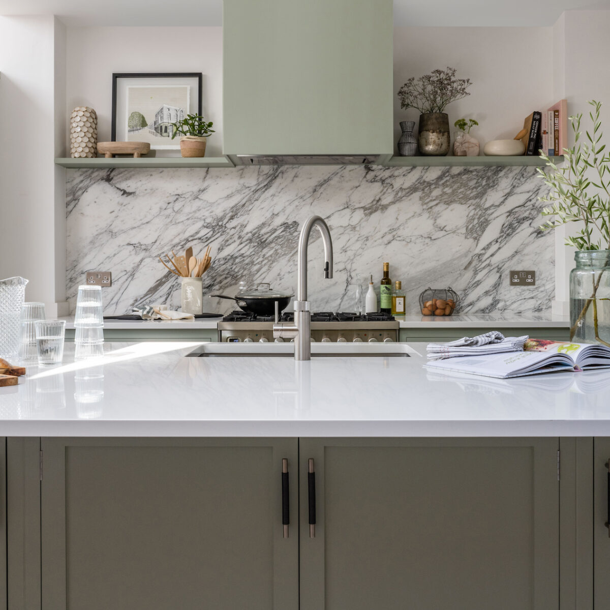 10 chimney breast ideas for your kitchen design | Harvey Jones